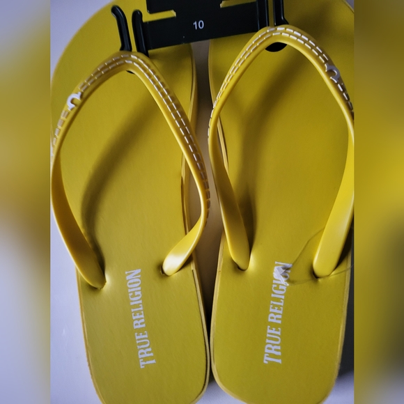 True Religion | Shoes | True Religion Flip Flop Wmn Sz Runs Small Fits ...